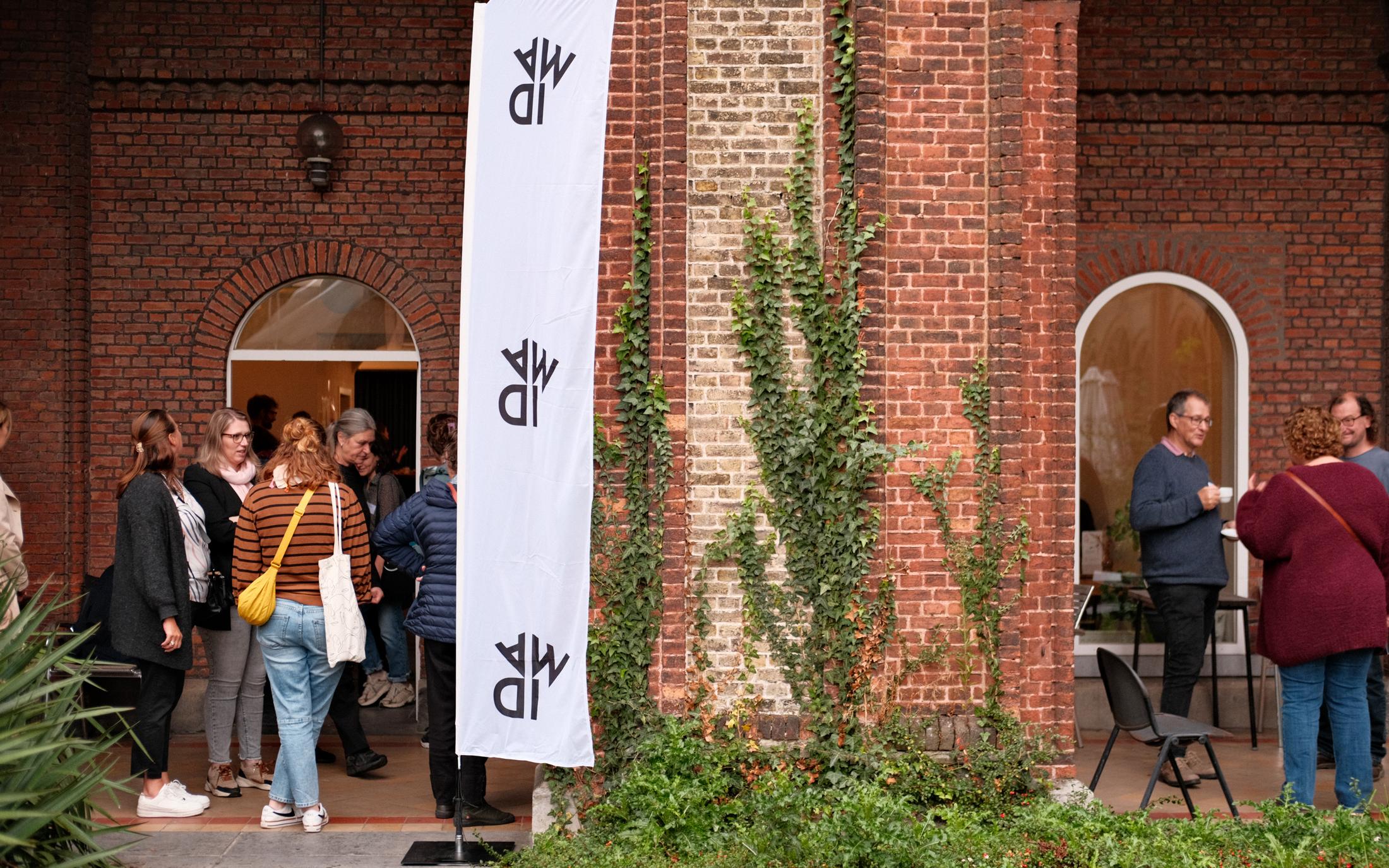 Colloquium 2025 Academische Werkplaats De-Institutionalisering | Vlaams ...